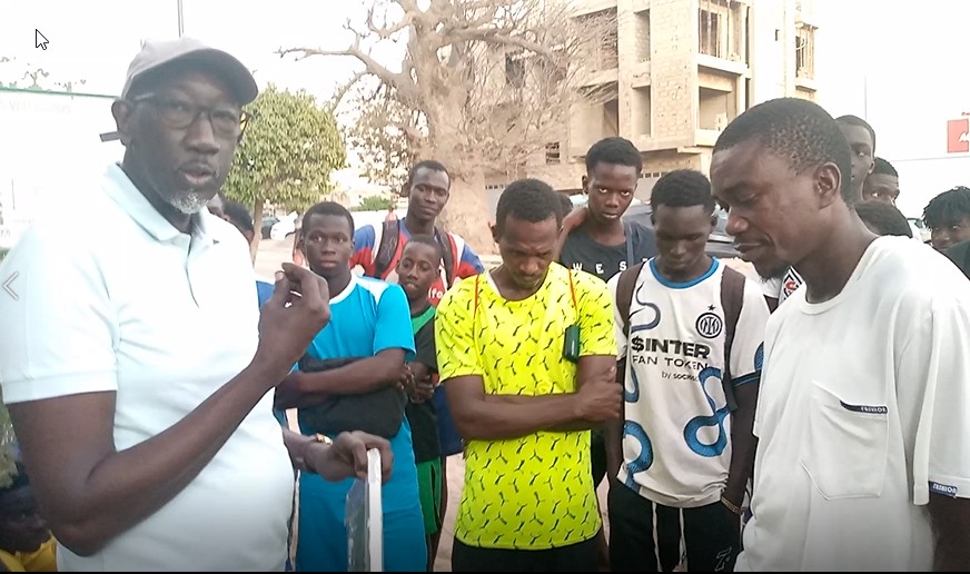 Dr Alioune Diop responsable APR aux jeunes : "La commune de Mbao n'a ...